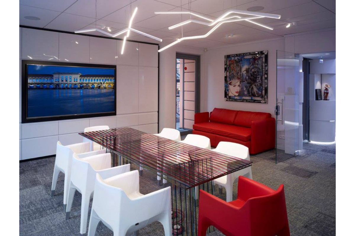 Boomer – TossB Lighting